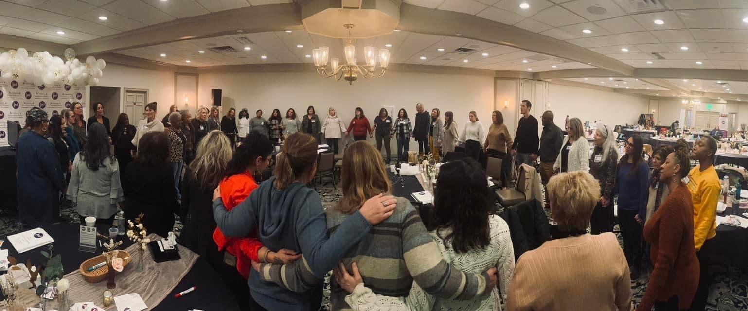 The Fellowship Of Extraordinary Women Is A Circle Of Women Leading On ...